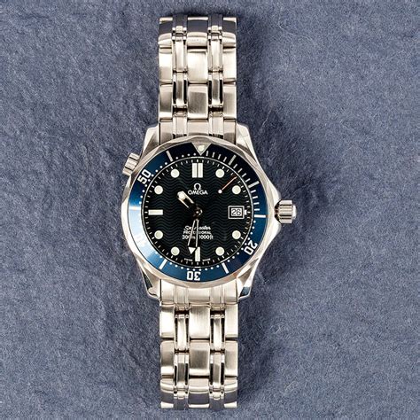 Buy Used Omega Seamaster 25618000 Bobs Watches Sku 139427