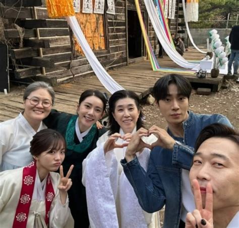 조이현 견우와 선녀 찍고 성격 밝아졌다→추영우 종영 소감은 네이트 판