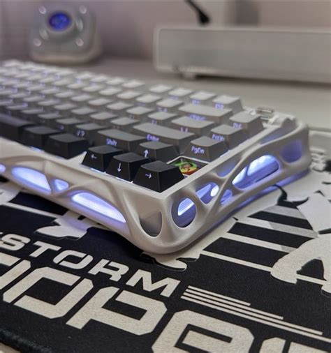 Pin By Jsims Mmr On Projects Unique Keyboards Custom Pc Devices Design