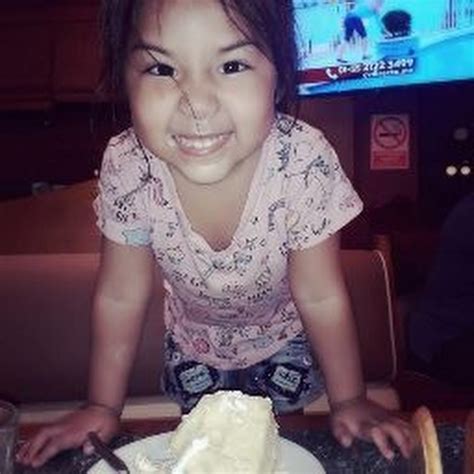 Sofia Palacios Youtube