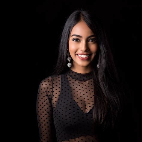 Las Chicas Más Bellas De Sri Lanka Chicas Guapas