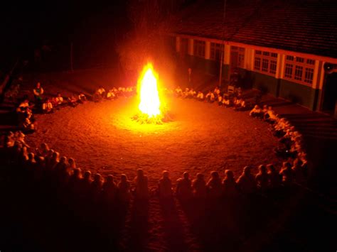 Cara Membuat Api Dari Es Batu HOT