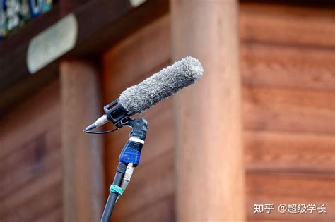 【即兴评述】《声临其境》如何看待？（2008年电台真题） 知乎