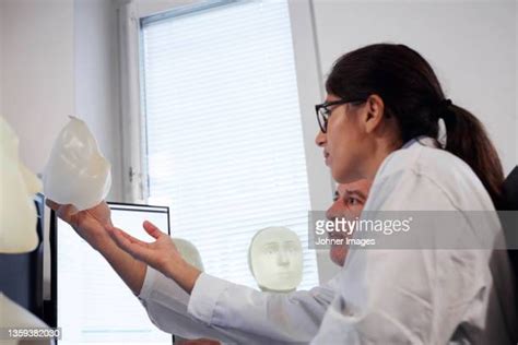 Data Driven Model Photos And Premium High Res Pictures Getty Images