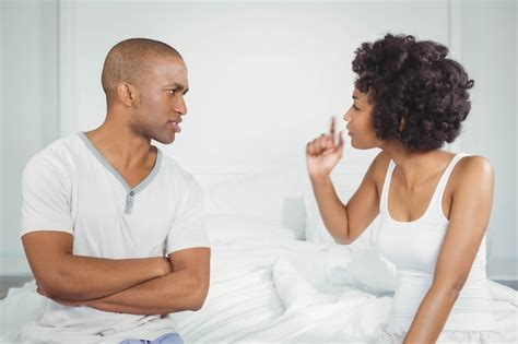 Premium Photo Couple Having Argument In Bedroom