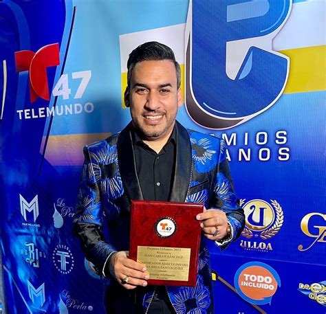 Jean Carlos Sánchez Recibe Distinción Premios Urbanos El Jacaguero