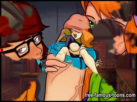Scooby Doo Daphne And Velma Orgy Eporner
