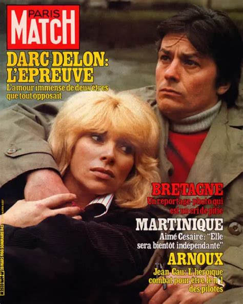 Paris Match N° 1609 Alain Delon And Mireille Darc Marée Noire En