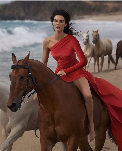 Épinglé Par Darley Arroyo Sur Clan Kardashian Jenner Kendall Jenner