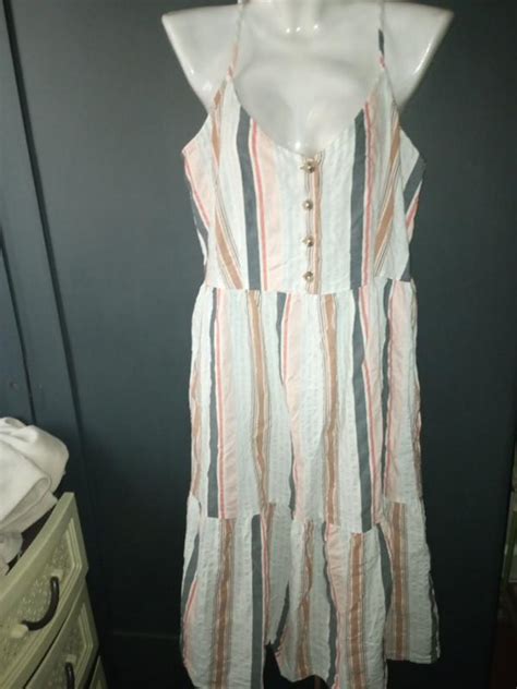 Сарафан — ціна 100 грн у каталозі Сарафани Купити жіночі речі за доступною ціною на Шафі