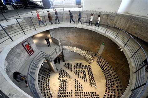民生碼頭8萬噸筒倉成展場 上海城市空間藝術季昨開幕 每日頭條