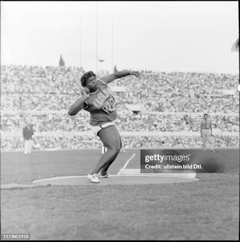 20 Earlene Brown Photos And High Res Pictures Getty Images