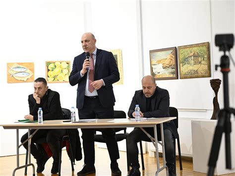 Предстоят големи транспортни промени в кв Св Георги в Поморие кметът Иван Алексиев представя