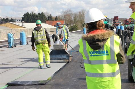 Mini Macaden Maakt Nieuwe Bruggen Waterdicht Op Topsnelheid