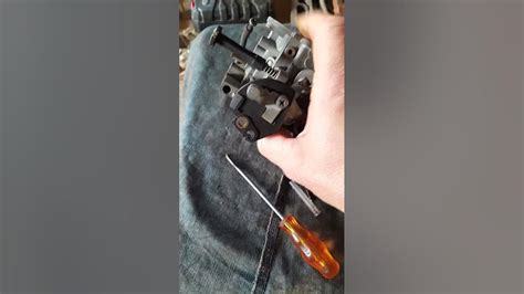 Как вытащить винт регулировки топлива с карбюратора Солекс Youtube