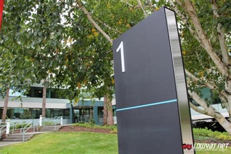 Helloworld1 Microsoft Way Redmond 1 Microsoft Way Redmond 4330570