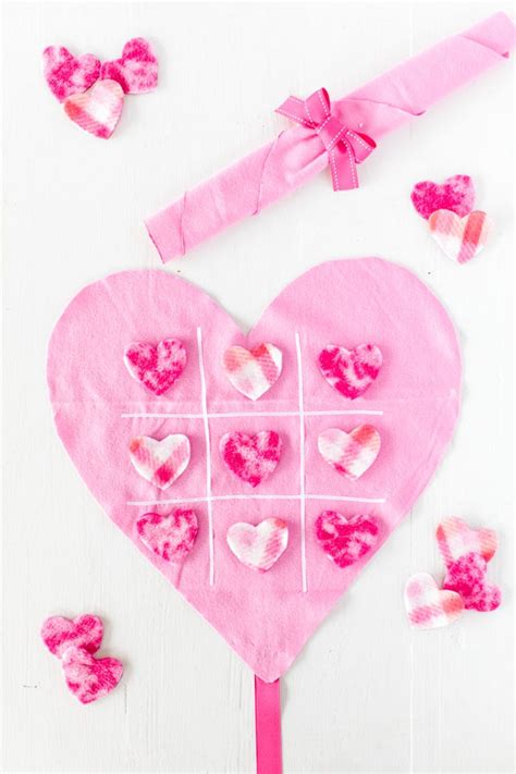 DIY No Sew Tic Tac Toe Game Made To Be A Momma