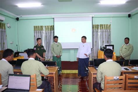 မွန်ပြည်နယ် ဝန်ကြီးချုပ် ဦးအောင်ကြည်သိန်း မွန်ပြည်နယ် ပြည်သူ့စစ်မှုထမ်းကိစ္စရပ်များ ဆောင်ရွက်ရန