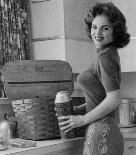 Bullet Bras Ruled The 1940s And 1950s And These 50 Pics Point Out Why