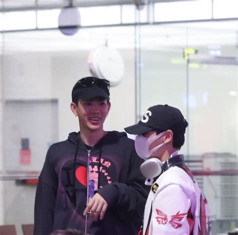 ลูกเกตุอ้วนหรอ On Twitter Rt Goodmemories42 โอเครเลย ทริปนี้ตัวแตก Off Tumcial Atthaphanp