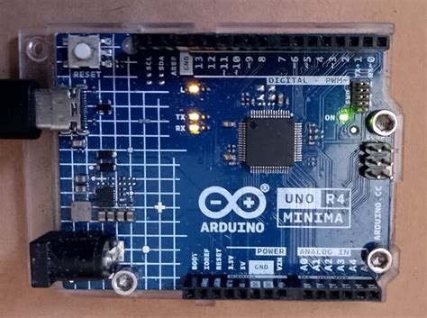 do rx tx leds glow uno r4 minima arduino forum