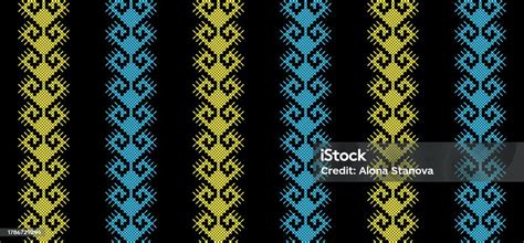 우크라이나 스트라이프 프린트 벡터 줄무늬 섬유 직물 천에 대 한 원활한 패턴입니다 전통적인 민속 노란색과 파란색 색상의 민족 장식 픽셀 아트 비쉬반카 크로스 스티치