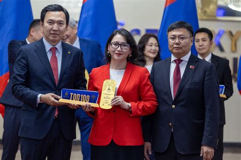 “Оюу толгой” компани “ТОП 100 аж ахуйн нэгж” ийн НЭГТ эрэмбэлэгдлээ