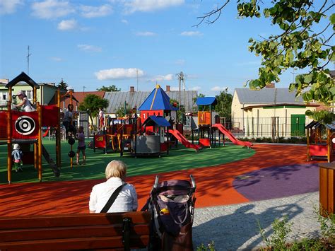 무료 이미지 시티 휴양 놀이 공원 여가 공공 장소 의지 운동장 풍경 야외 레크리에이션 인간 정착 야외 놀이기구 비아 오브제 2560x1920