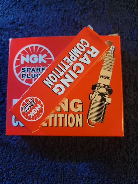 B10eg Ngk Spark Plug Racing Plug Suitable For Tz125 Tz250 Tz350 Tz500 Tz750 Rg500 Rotax Etc X4
