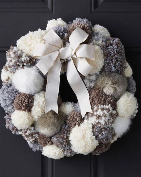 리스수업 원데이수업 ㅡ 수강정원 1클래스 5분 모십니다 수강료 ㅡ2만원 재료비별도 날짜 ㅡ정규 작품회원님들 매일 예약 둘째넷째 일요일 오… Christmas