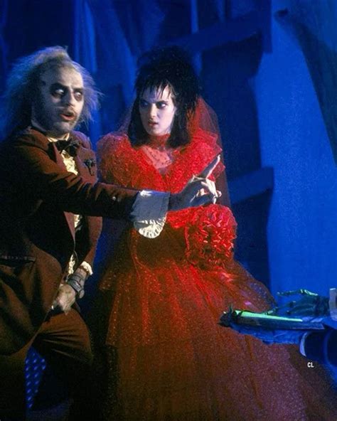 Beetle Juice And Lydia Beetlejuice Wedding Beetlejuice Beetlejuice