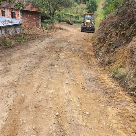 Започнаа градежните активности за изградба на повеќе локални патишта во Македонска Каменица