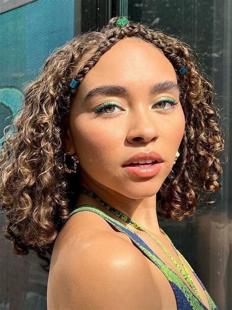 Бейли Басс — биография личная жизнь фото новости американская актриса «Аватар «Интервью с