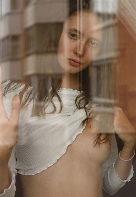 Zishy Nude Pics Page Erotic Beauties