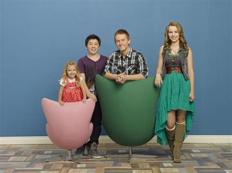 Picture Of Bridgit Mendler In Good Luck Charlie Ti4u1387824354 Teen Idols 4 You
