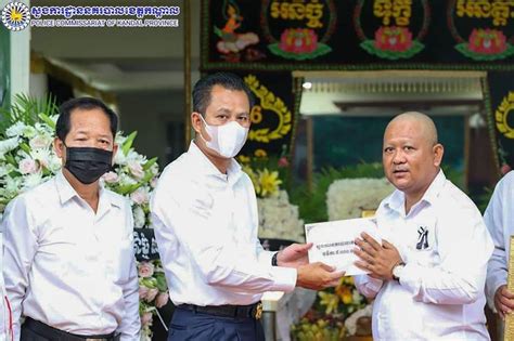 លោកឧត្តមសេនីយ៍ទោ ឈឿន សុចិត្ត ដឹកនាំមន្ត្រីក្រោមឱវាទ ចូលរួម