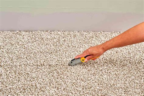 How To Remove Old Carpet Yourself In Easy Steps