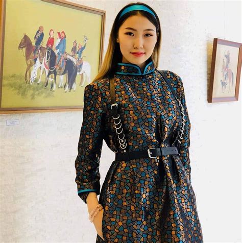 Өглөөний мэндээ дагагчиддаа баяр хүргээрэй өнгөрсөн 7 хоногт 1000 лайк