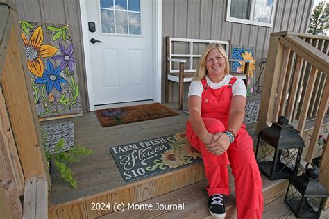 New Brooklyn Farm Fresh Flower Business Making People Smile Monte Journal