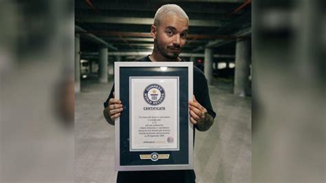 J Balvin Rompe Récord Guinness Con Nominaciones A Los Latin Grammy