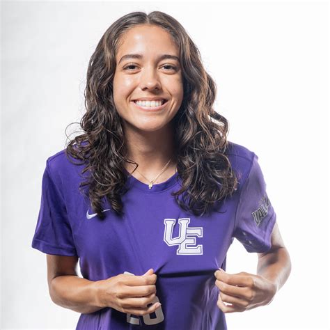 Isabel Valdez Left Back Right Back Evansville Purple Aces Nil