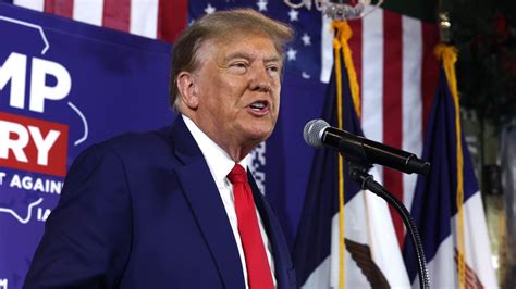 Fox News Anchor Stops Live Broadcast Of Trump Rally To Correct His