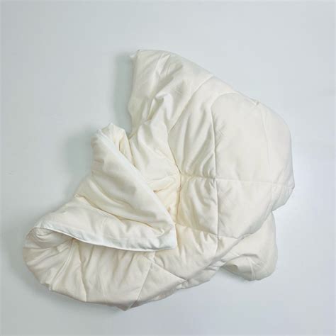 Хавар намрын өлгий хөнжил