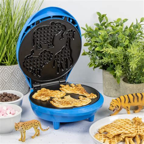 Brentwood Animal Shape Waffle Maker At David Desantis Blog