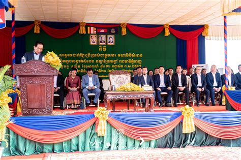 អ្នកឧកញ៉ា ចេន ហ្ស៊ី អមដំណើរលោក ឃួង ស្រេង បើកសម្ពោធដាក់ឱ្យប្រើប្រាស់មហាវិថីសំរោង នៅខណ្ឌព្រែកព្នៅ