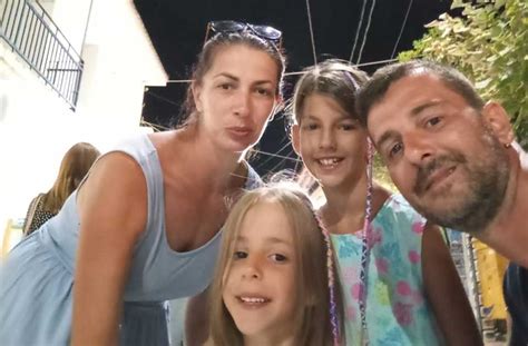 Porodica Iz Sečnja Hitno Prikuplja 50 000 Evra Za Lečenje Oca Dve Devojčice