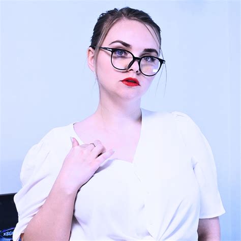 Lilly Bell Biography Wiki