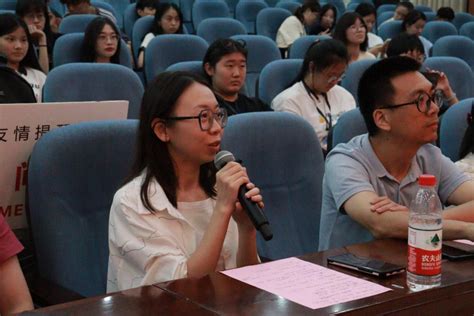 心若石榴籽，相携赴远方｜商务与管理学院“福籽同心爱中华”演讲比赛落下帷幕！ 商务与管理学院 厦门华厦学院