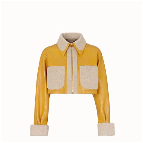 Куртка из овчины желтого цвета - КУРТКА | Fendi | Fendi clothing, Fendi ...