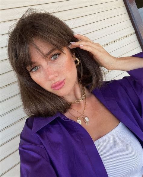 25 Stylish Long Bobs With Wispy Bangs Styleoholic